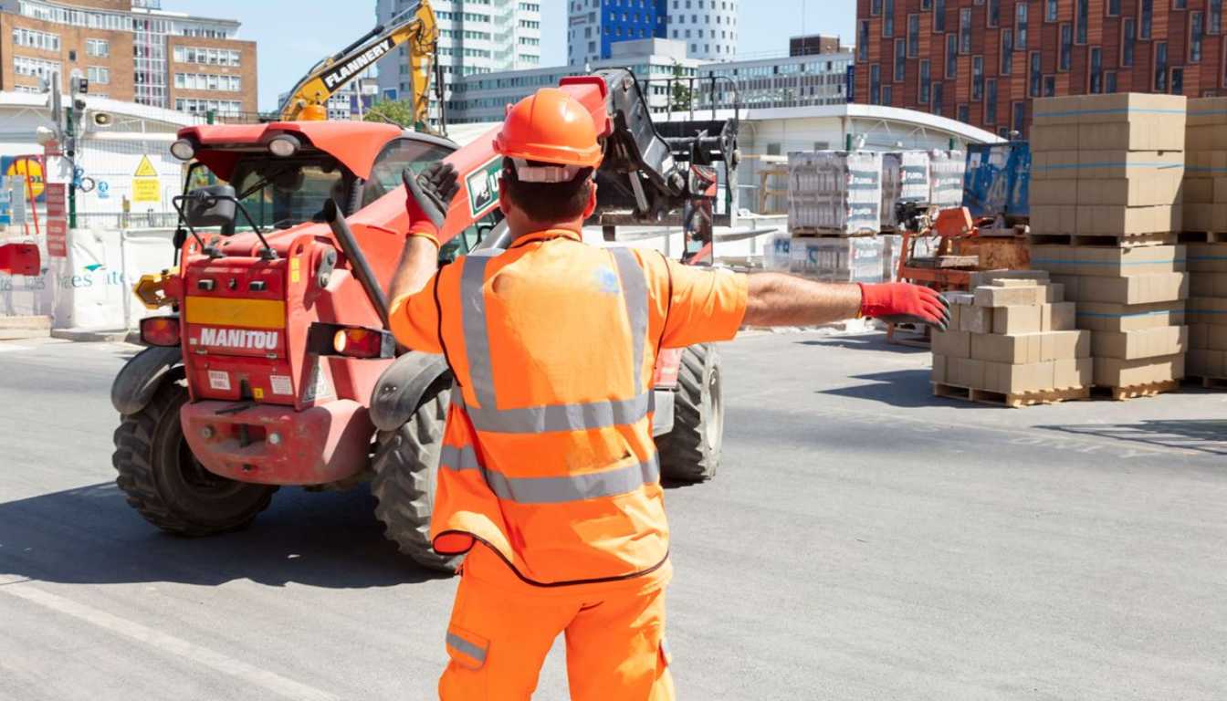 Importance of Banks-man | HSENation